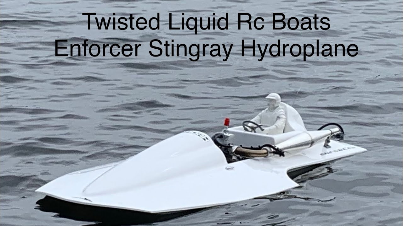 Enforcer Stingray Hydroplane Rc Boat Back Flip Crash and Splash - YouTube