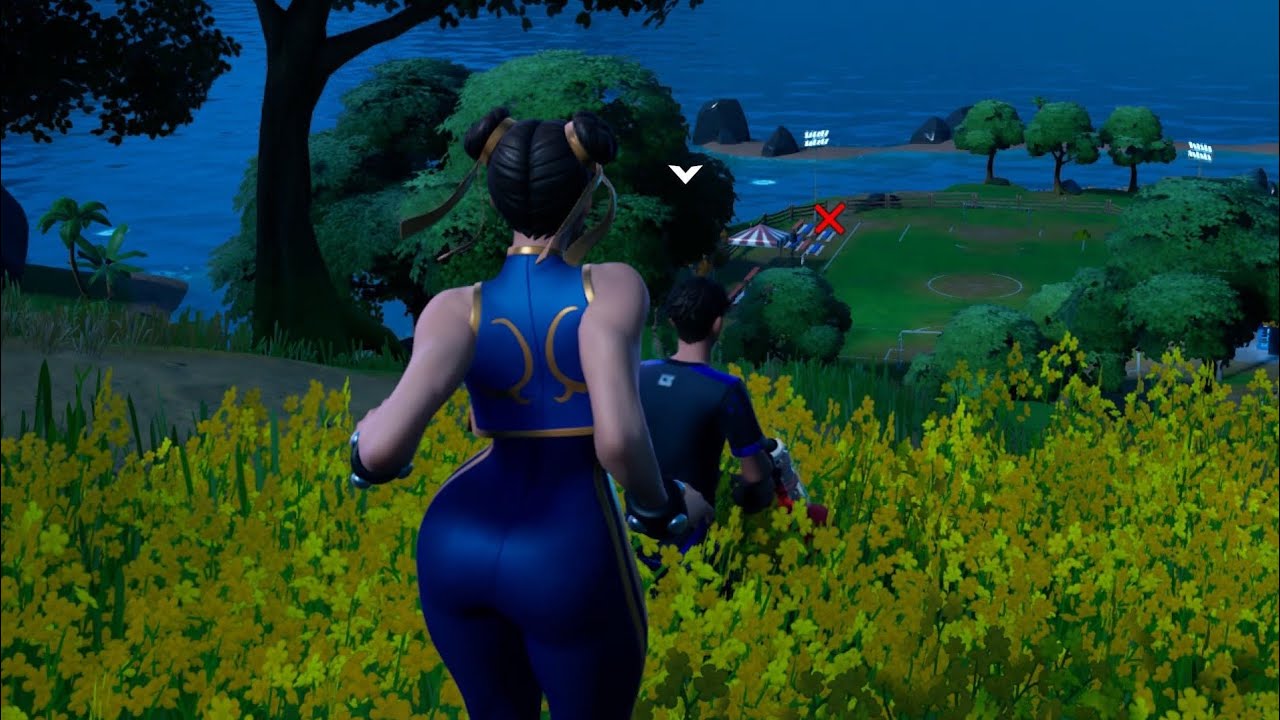 Some Chun-Li combos using her VT1 and VS2 - YouTube