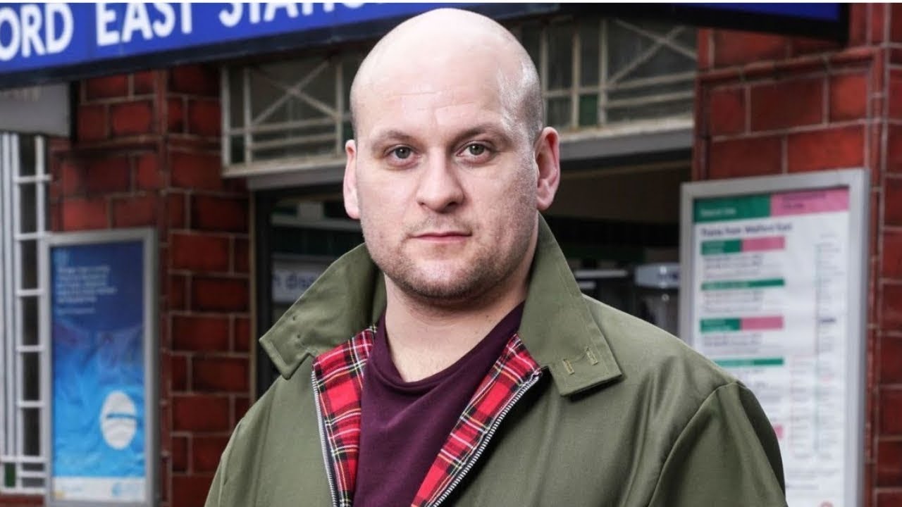 EastEnders = Stuart Highway vs. the square (May 2018 - December 2020 ...