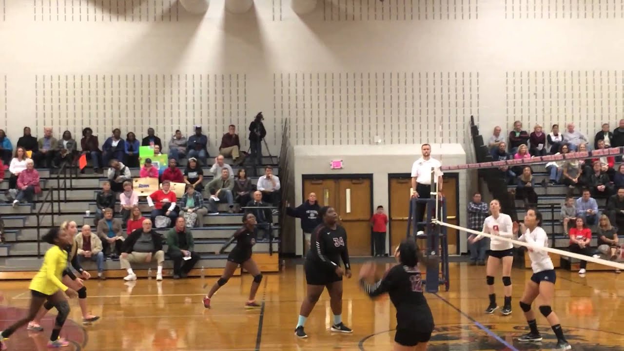 Sabis volleyball fights off match point against Frontier - YouTube