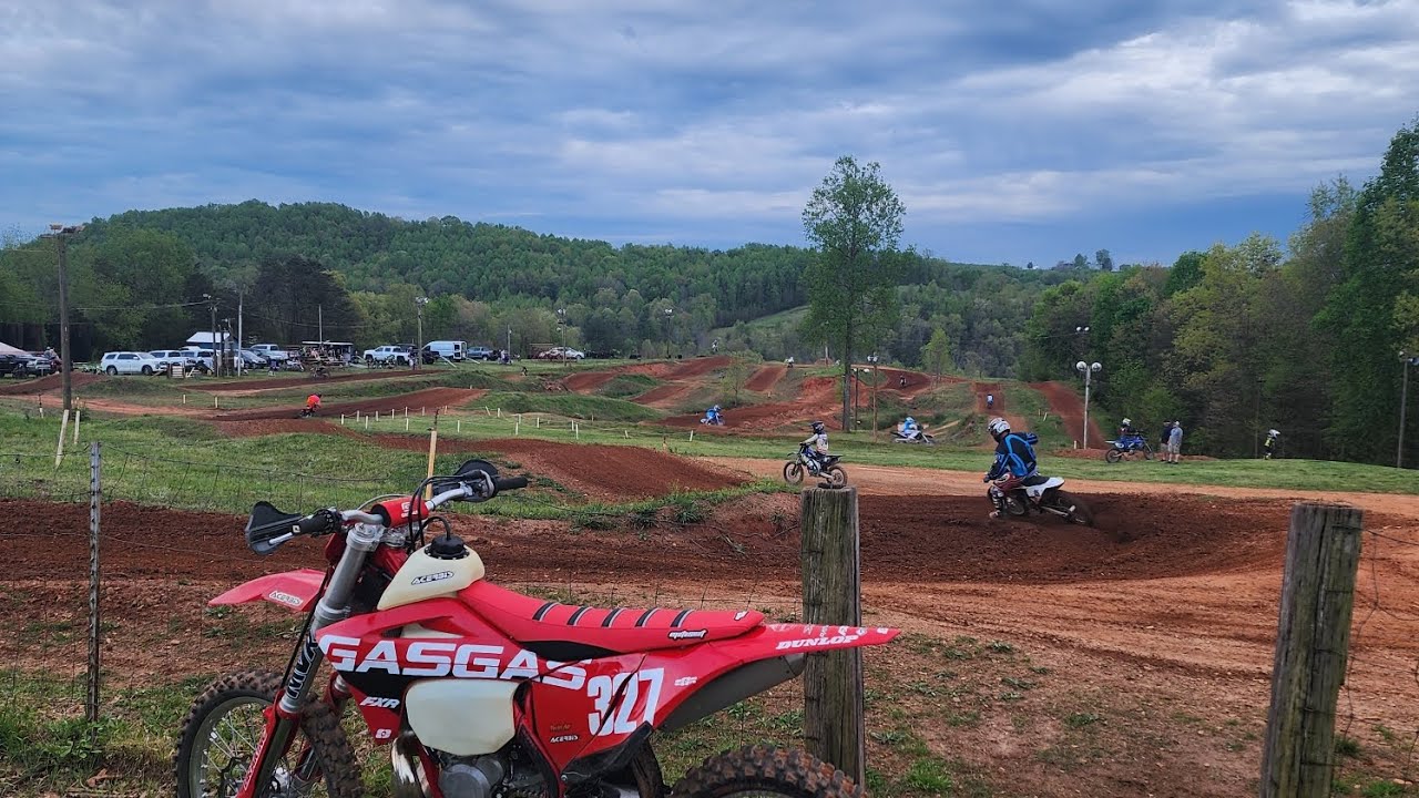 Daniel's Ridge MX at night (on the XC bike) - YouTube