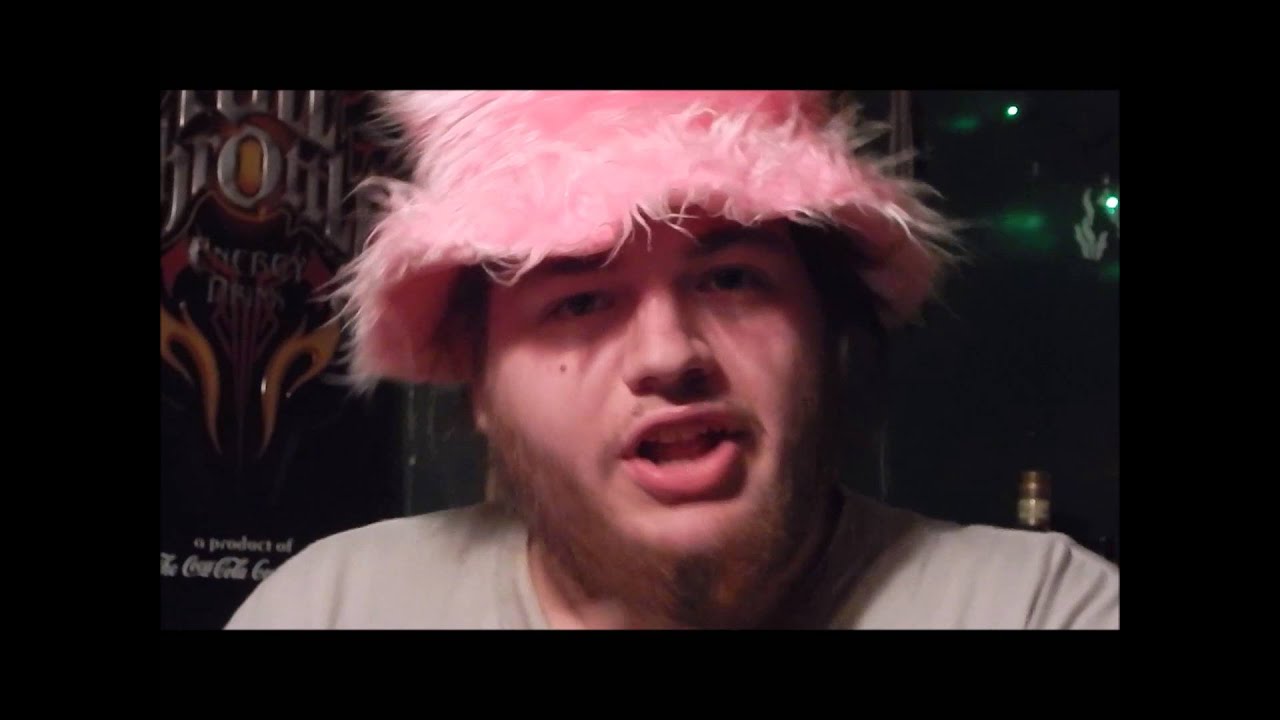 HOW TO GET MOIST GIRLS - YouTube