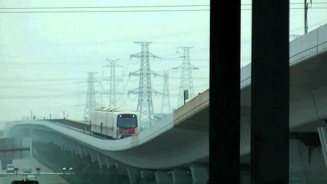 [HD] The Line 4 (Green) of GuangZhou Metro train arrive the HuangGe ...