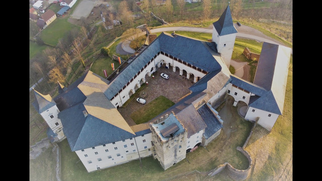 Zammelsberg in den Gurktaler Alpen und Straßburg in Österreich - YouTube