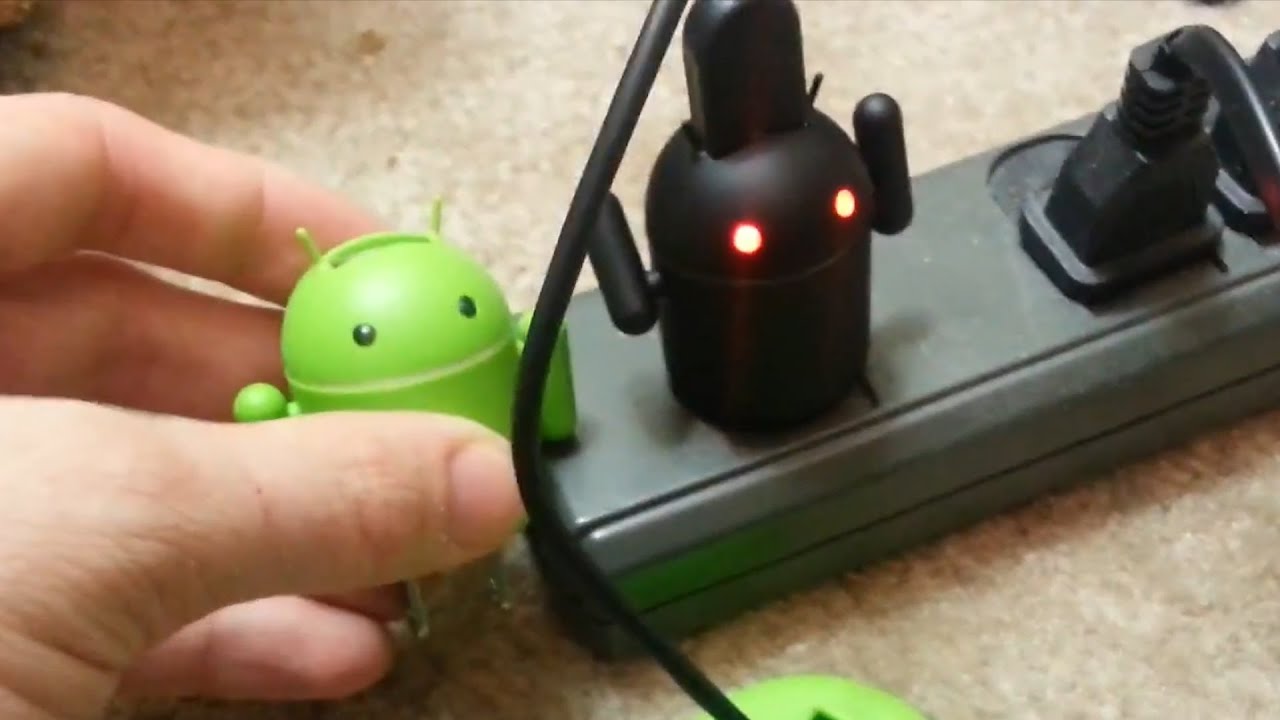 Andru Android Robot USB Cell Phone Travel Chargers - YouTube