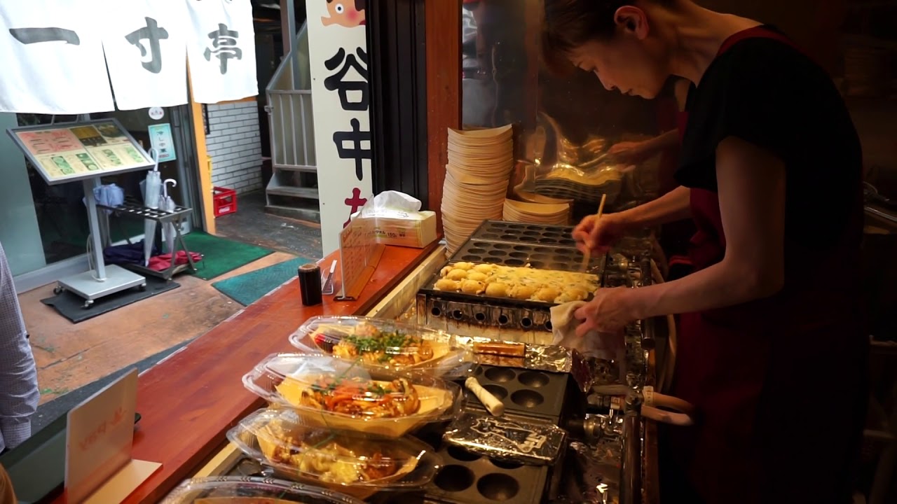Takoyaki de Yanaka Takobo - YouTube