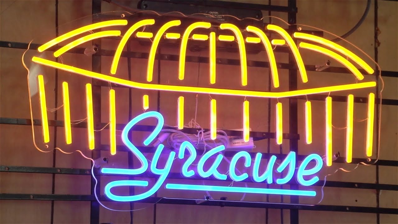 The last neon sign worker in central New York - YouTube