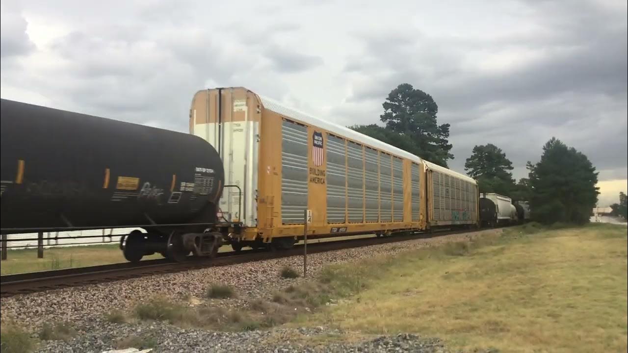 UP 8154 NB With KCSM/BNSF Power Leads Manifest DPU Mid Magnolia,Tx - YouTube