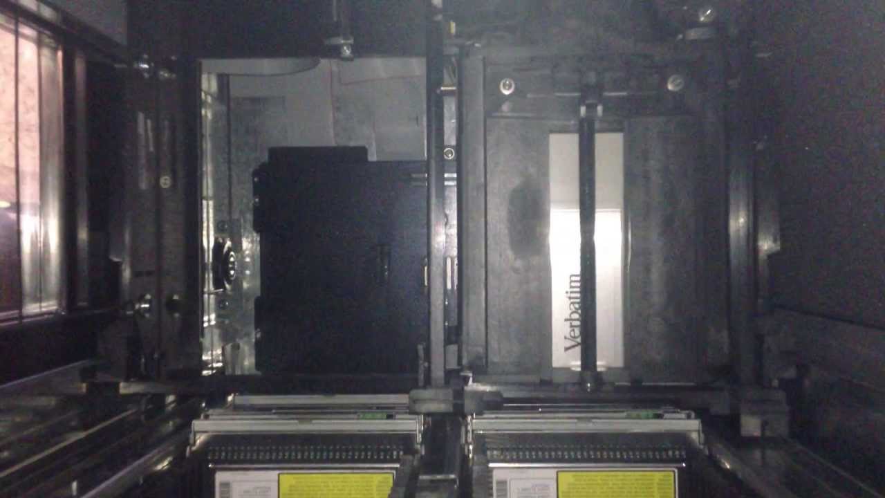 HP SureStore 320ex Optical Jukebox Wellness Test - YouTube