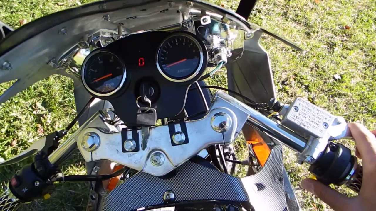 X22 110cc Venom Motorsports Super Pocket Bike 4 stroke Walk Around ...