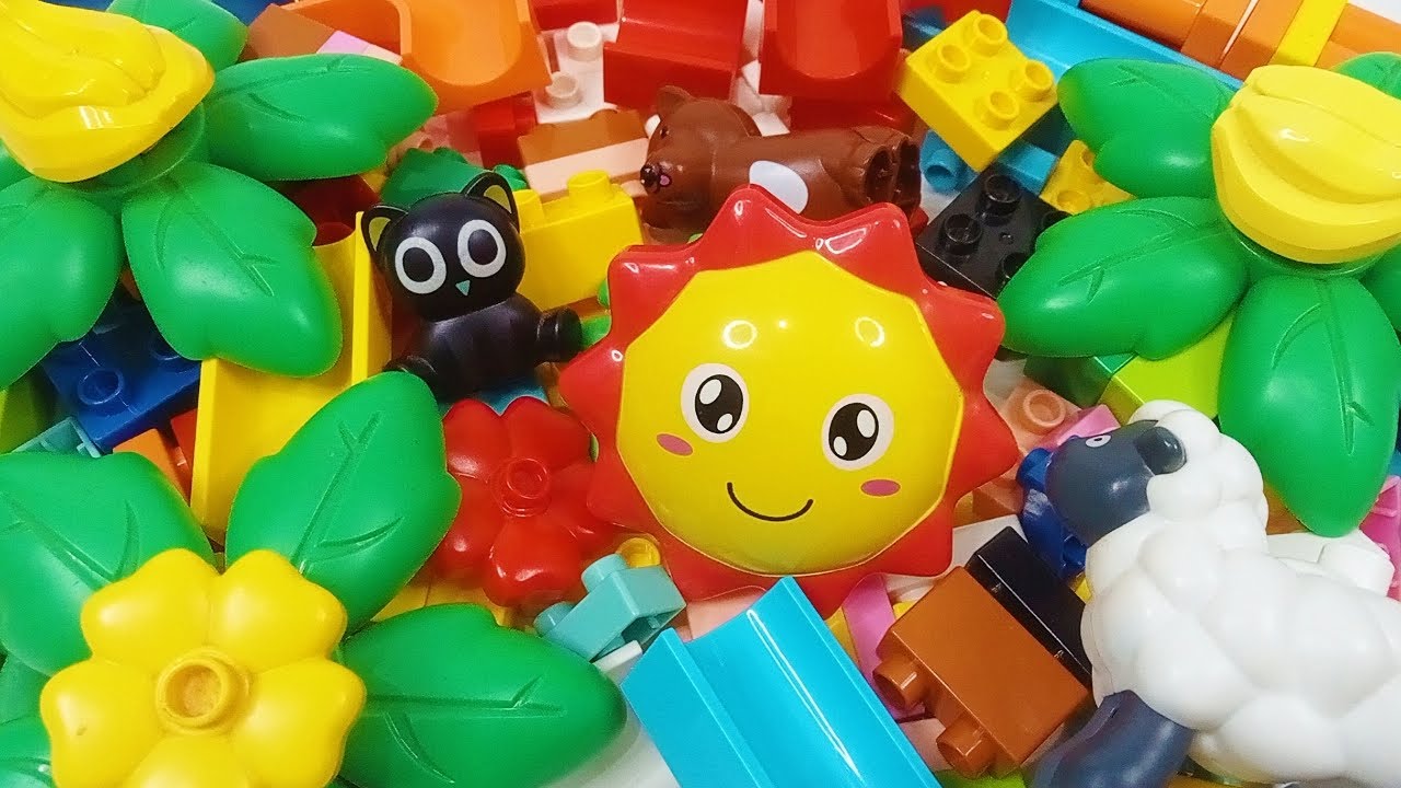 Satisfying Lego Duplo Build ☆ Fun and Easy Farm Animal House Build with ...