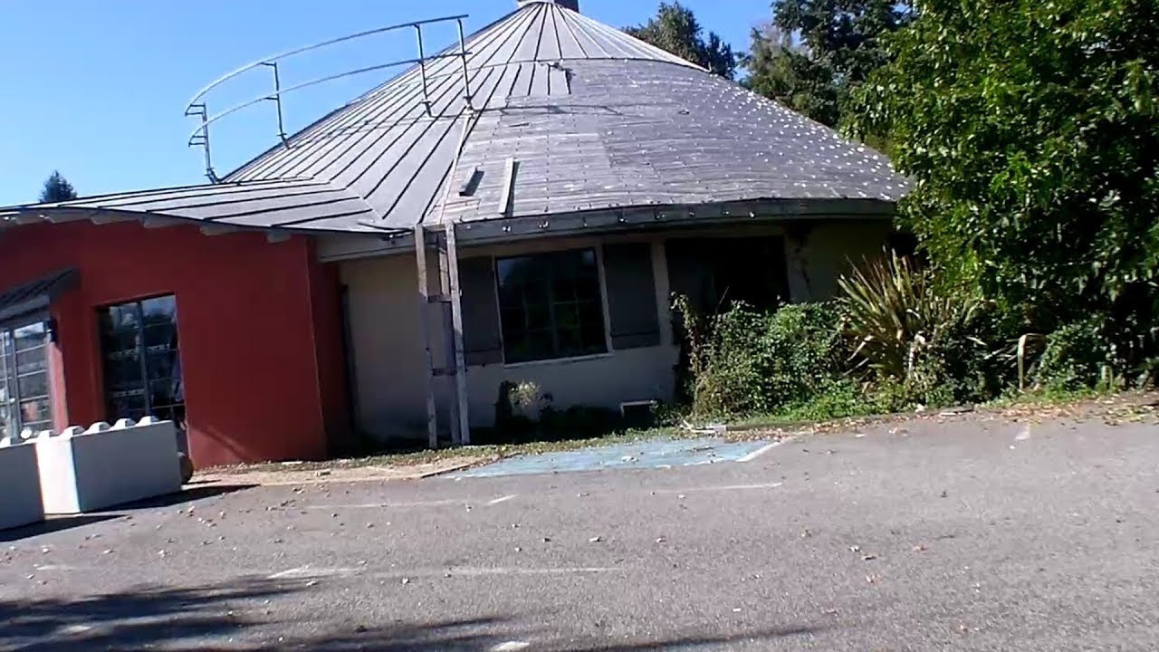 Urbex, Courtepaille abandonnée - YouTube