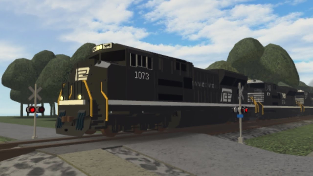 NS 1073 “Penn Central” Heritage Unit leads NS Manifest Train - YouTube