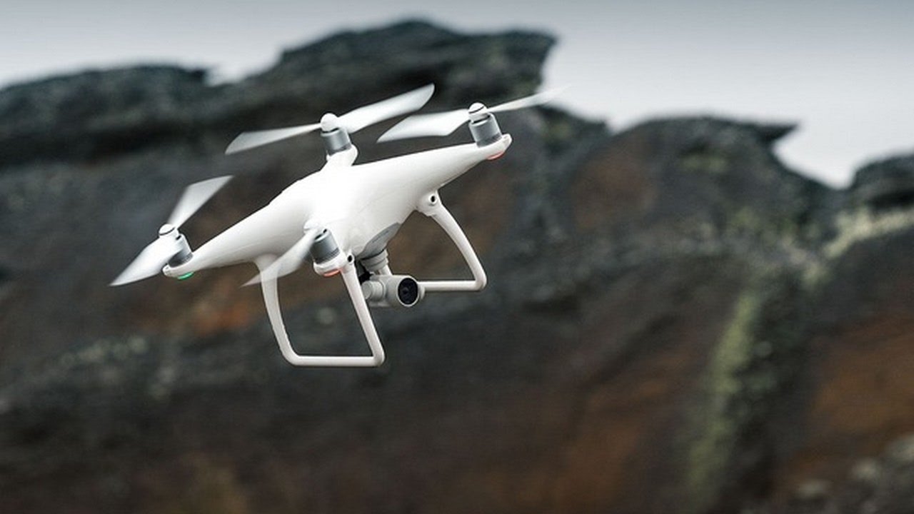 DJI Phantom 4 PRO Professional Drone Review - YouTube