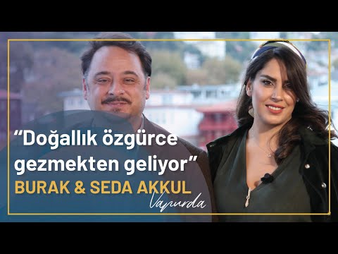 Burak Akkul - Seda Akkul /  Vapurda Çay Simit Sohbet