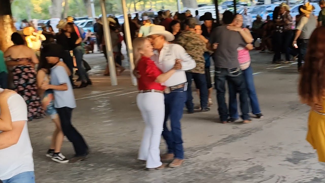 Omar y Judith en El Bosque de Aldama - YouTube