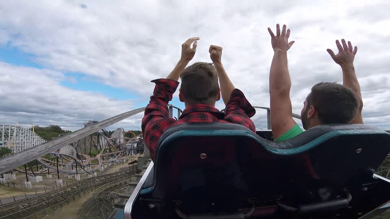 “Roar” Rollercoaster at Six Flags America - YouTube