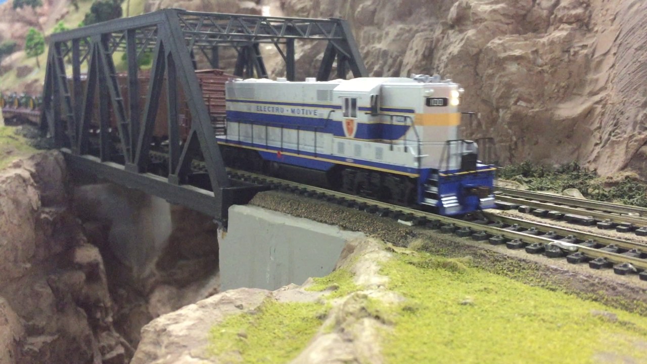 EMD GP7 Demonstrator - YouTube