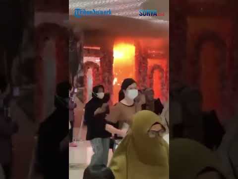Kepanikan Pengunjung Trans Studio Mall Makassar saat Terjadi Kebakaran
