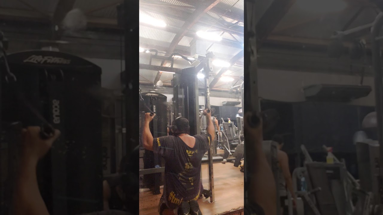 SUPERMAN ( BICEPS) - YouTube