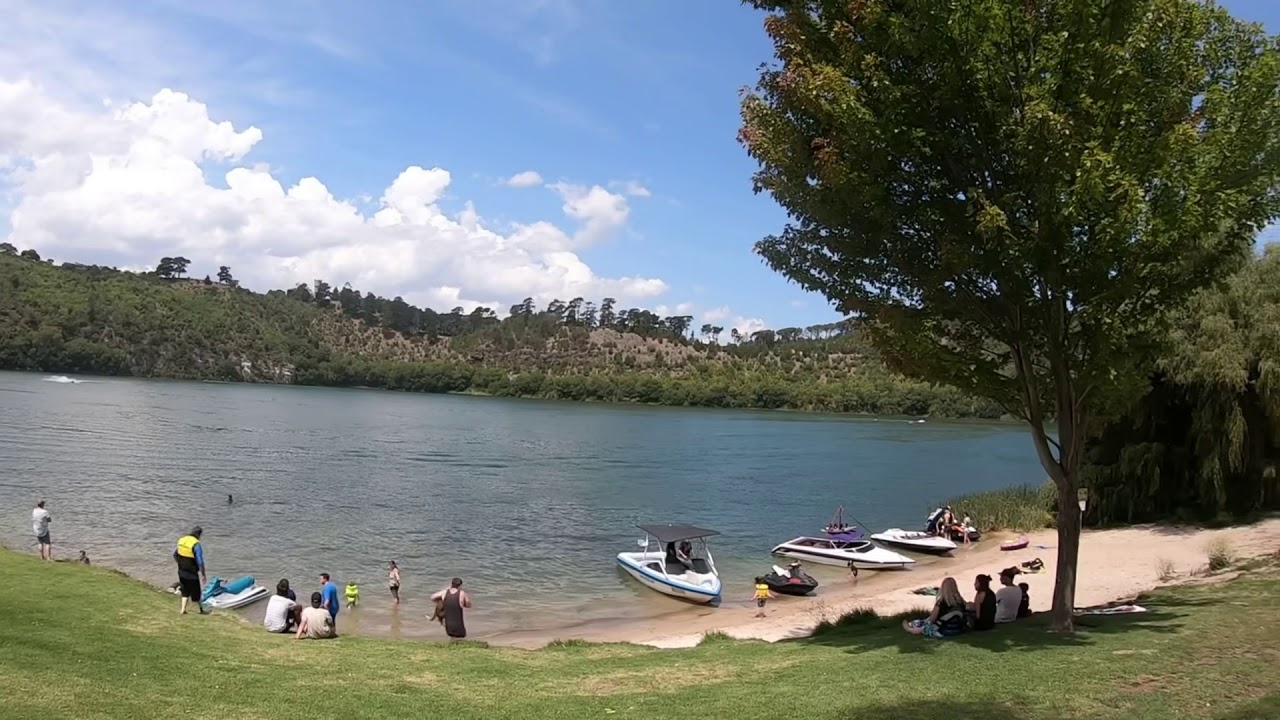Mount Gambier - Valley Lakes 2021 - YouTube