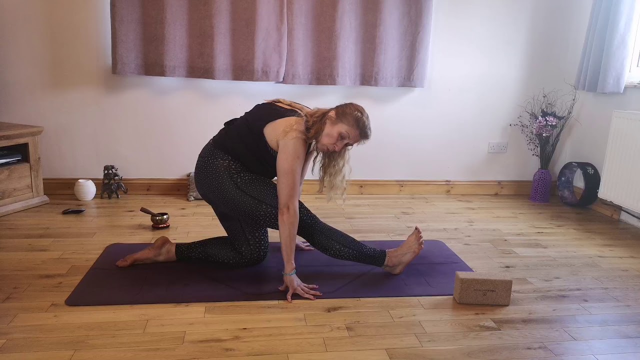 Journey into Splits, Hanumanasana - YouTube