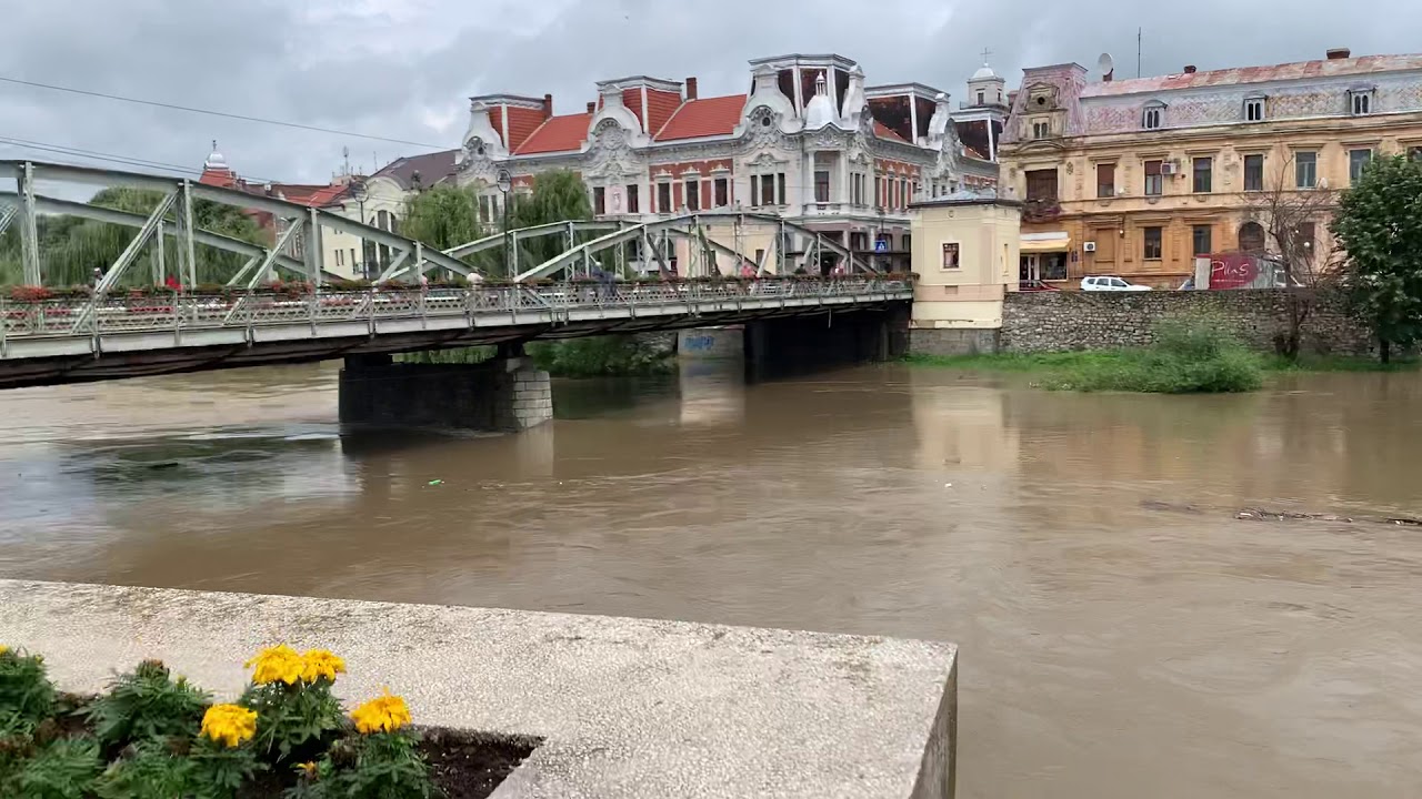 Lugoj Vlogs - Inundatii podul de fier . - YouTube