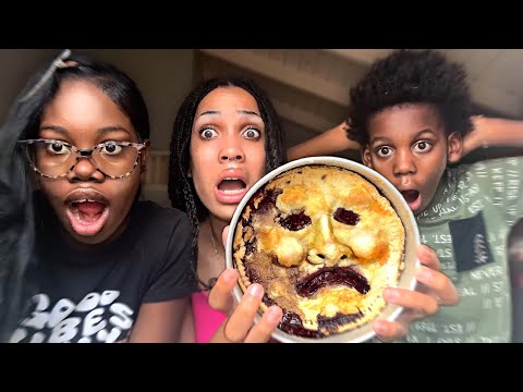 We Baked A Creepy Pie 👹