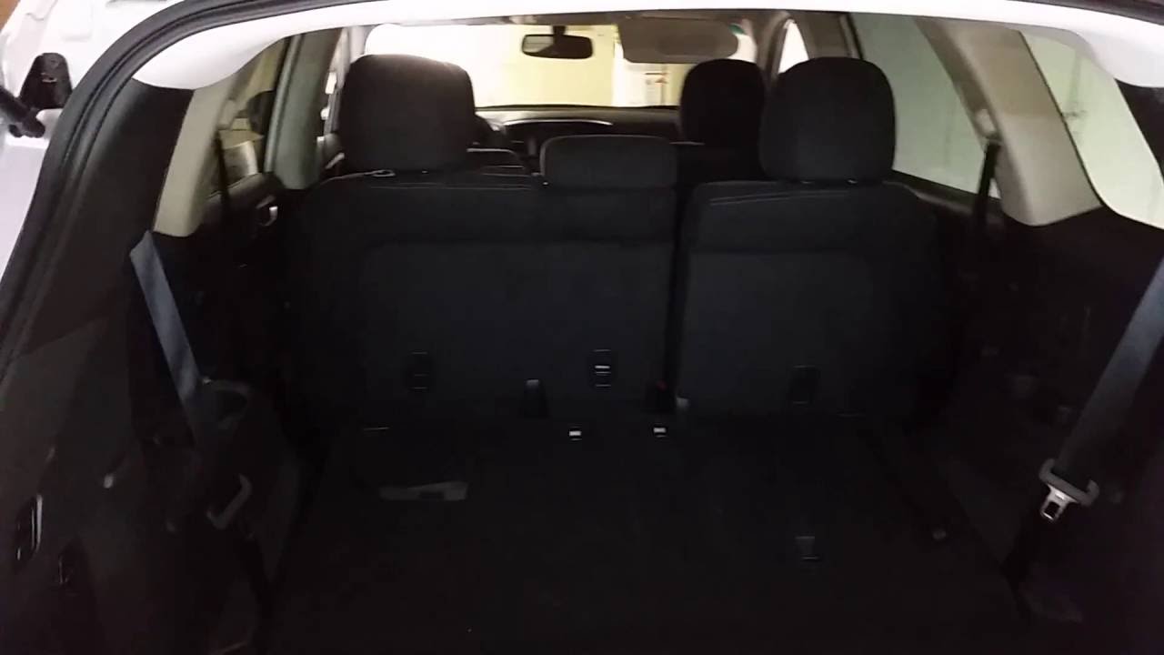 2016 Nissan Pathfinder SV - Checking Rear Cargo Area (Room, Space) 3rd ...