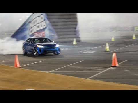 Stock Kia Stinger drift 2019 SEMA