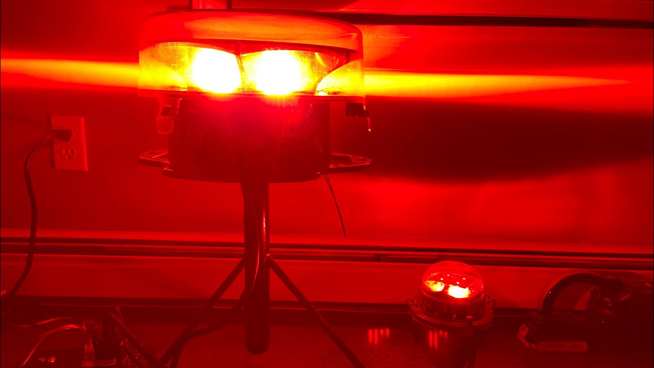 Dialight Vigilant L-864 Tower Light with Flasher - YouTube