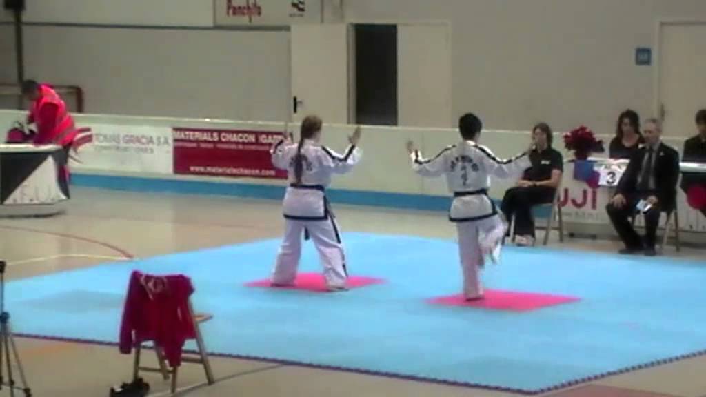 Laura Cremin Patterns 2 Barcelona 2012 - YouTube