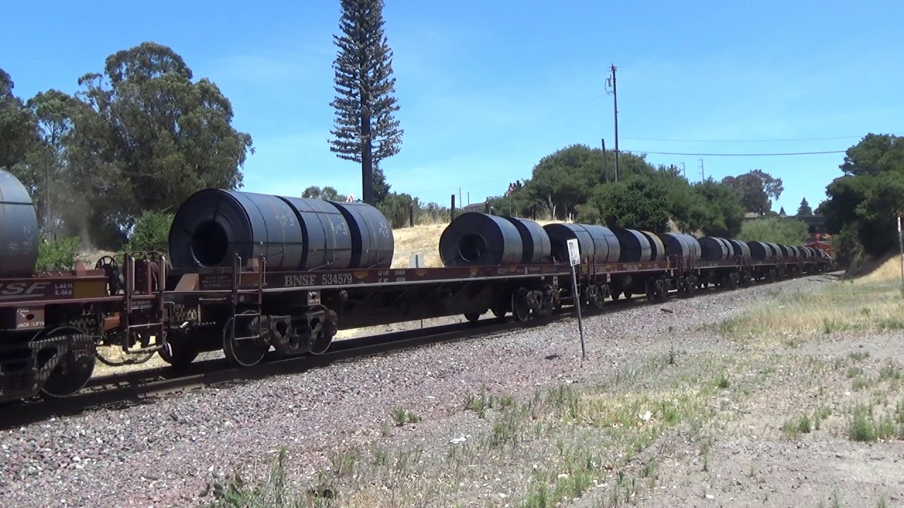 BNSF 6749 with 2 DPU on the BARRIC 19jun20 - YouTube