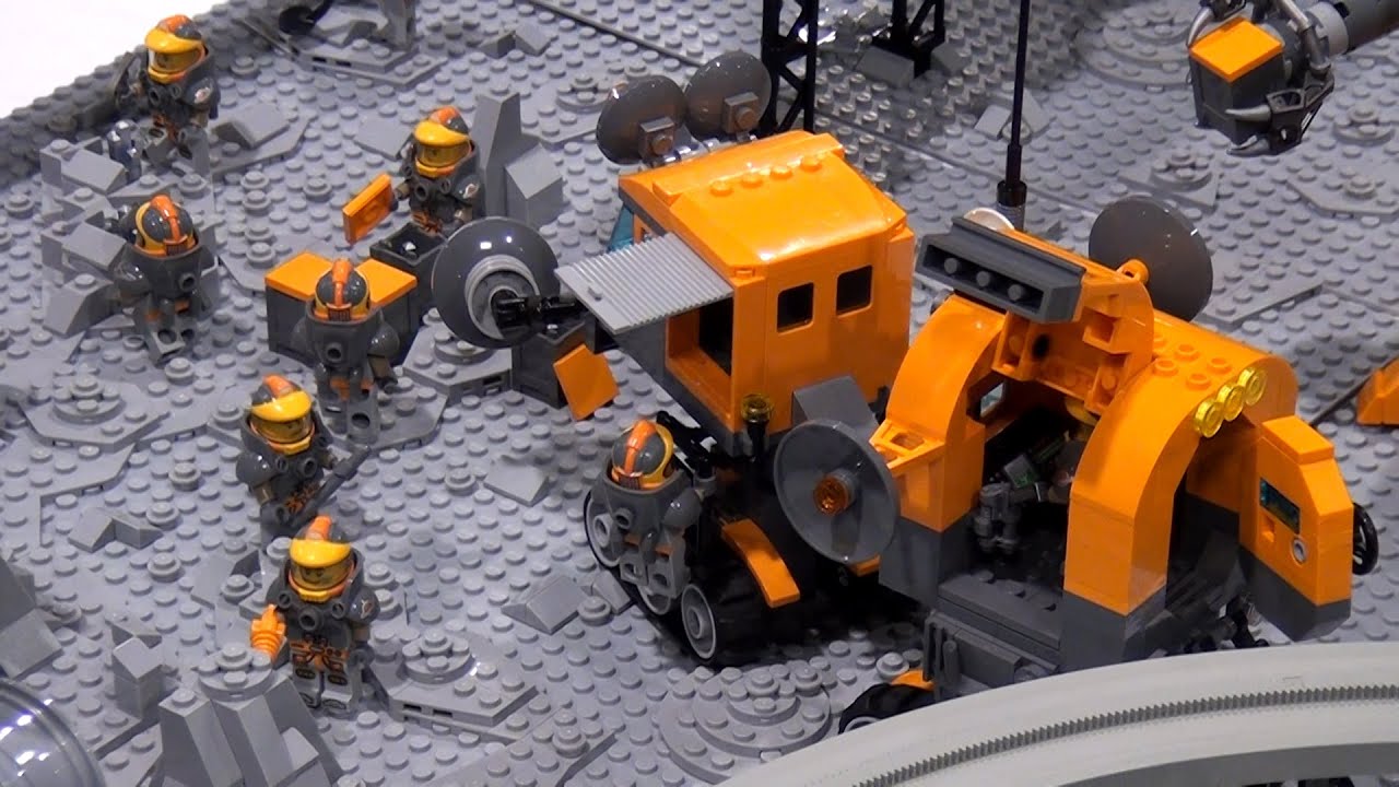 LEGO moon base collaborative display | BrickFair Alabama 2016 - YouTube