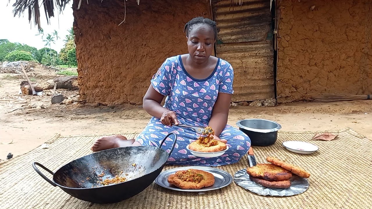 African Village Life//Cooking Traditional African Food - YouTube