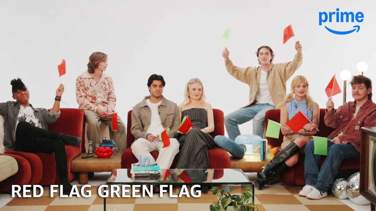 Red Flag, Green Flag With The Cast of We Were Liars and The Runarounds ...