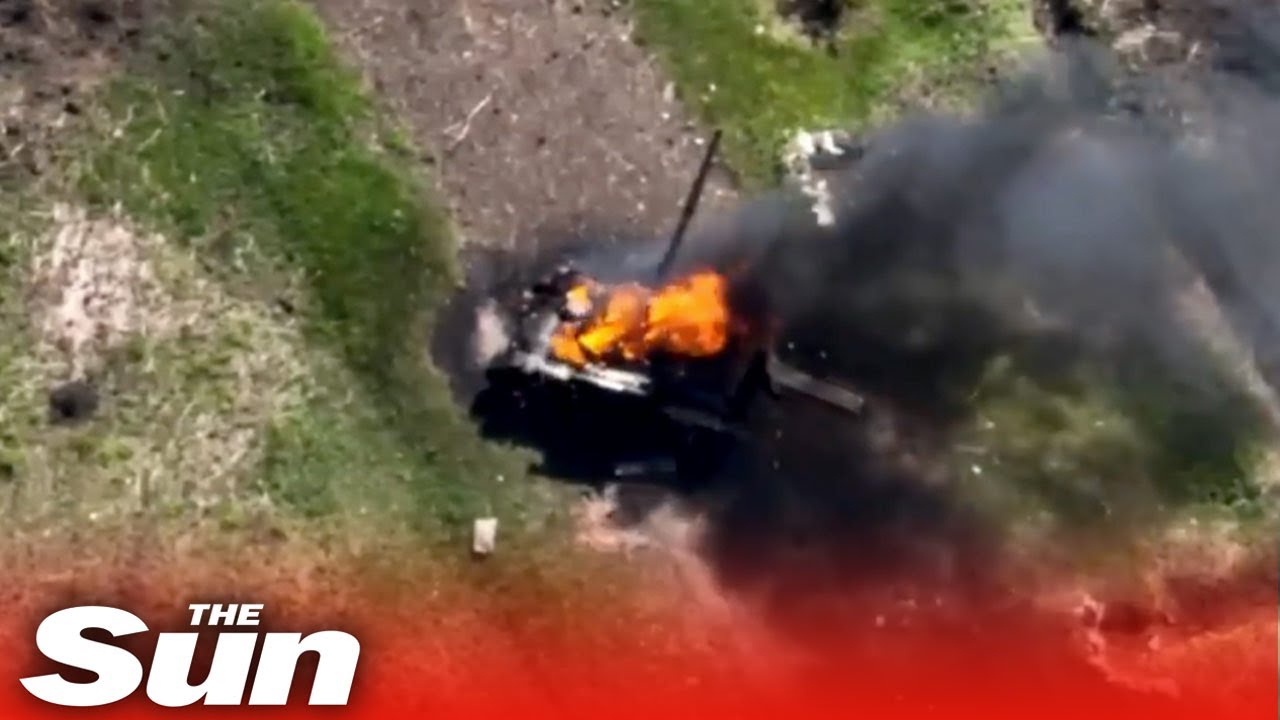 Russian tank blown up in huge explosion after Ukrainian missile strike ...