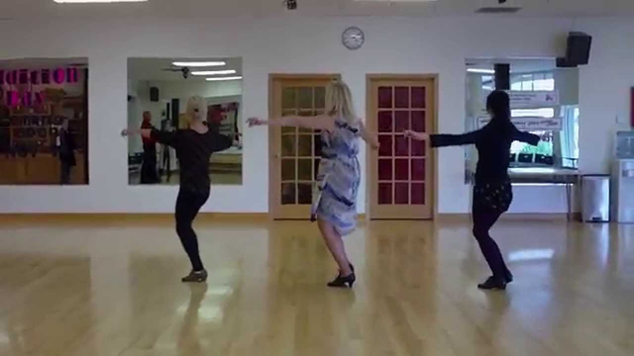 Thriller Line Dance: With Music - YouTube