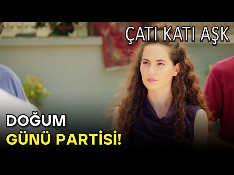 Ayşen, Nişanlısıyla Partiye Gidiyor! - Çatı Katı Aşk 6. Bölüm