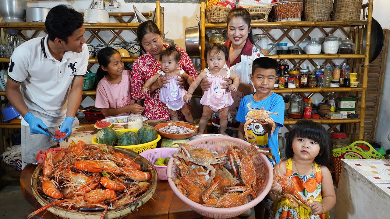 Lovely Dinner : Baby Siv Hour & Siv Ing enjoy dinner with us - Family ...