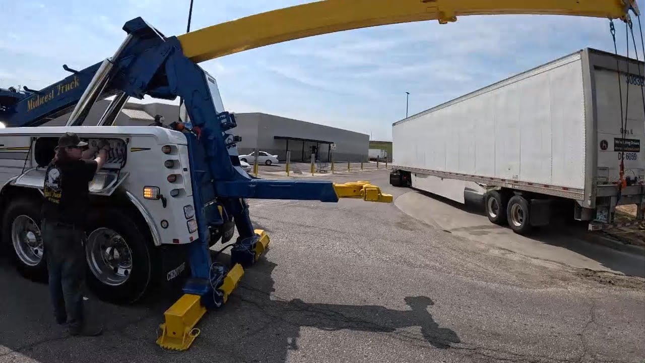 1st JOB WITH THE NEW STAR SHOW ME THAT BOOM!!! - YouTube