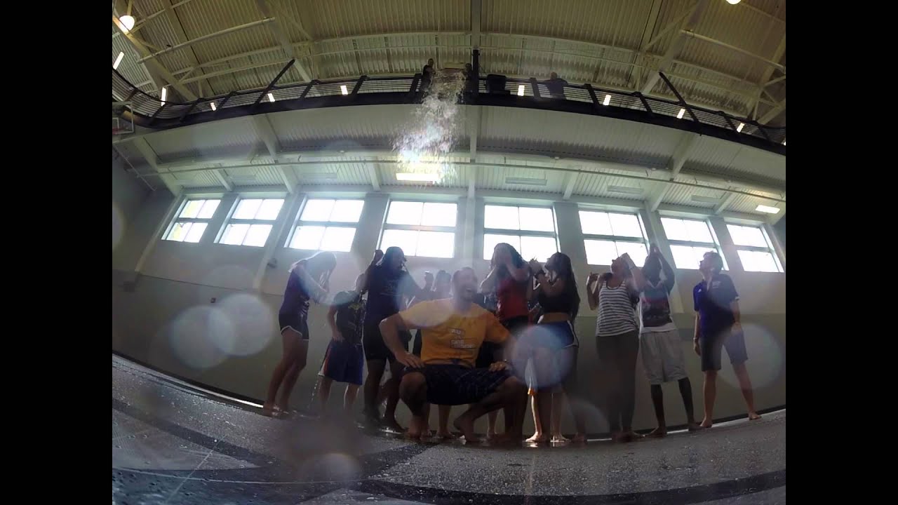WIU Campus Rec's ALS Ice Bucket Challenge - YouTube