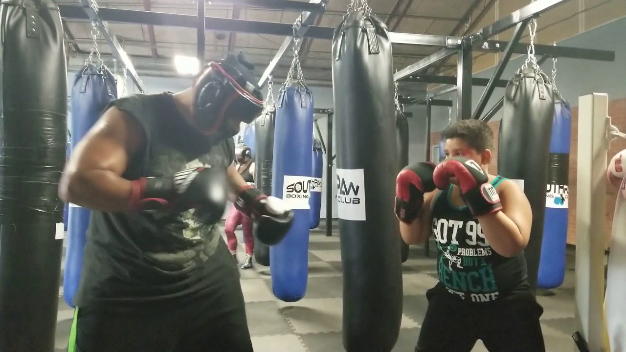 Fun with my son at southpaw boxing CLUB in Hilliard Ohio - YouTube