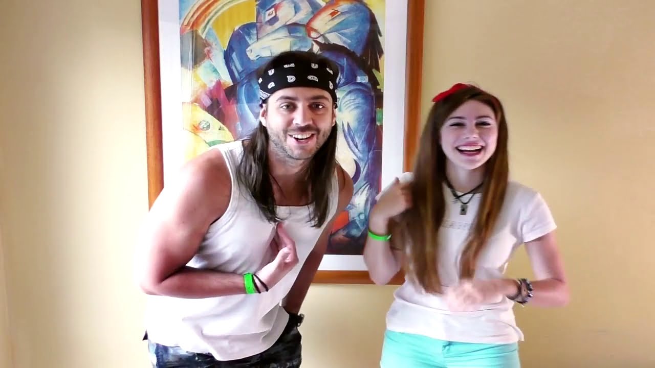 #NATALIPA LE TOCA LAS NUECES A #GIORGIO (JORDI WILD) - YouTube