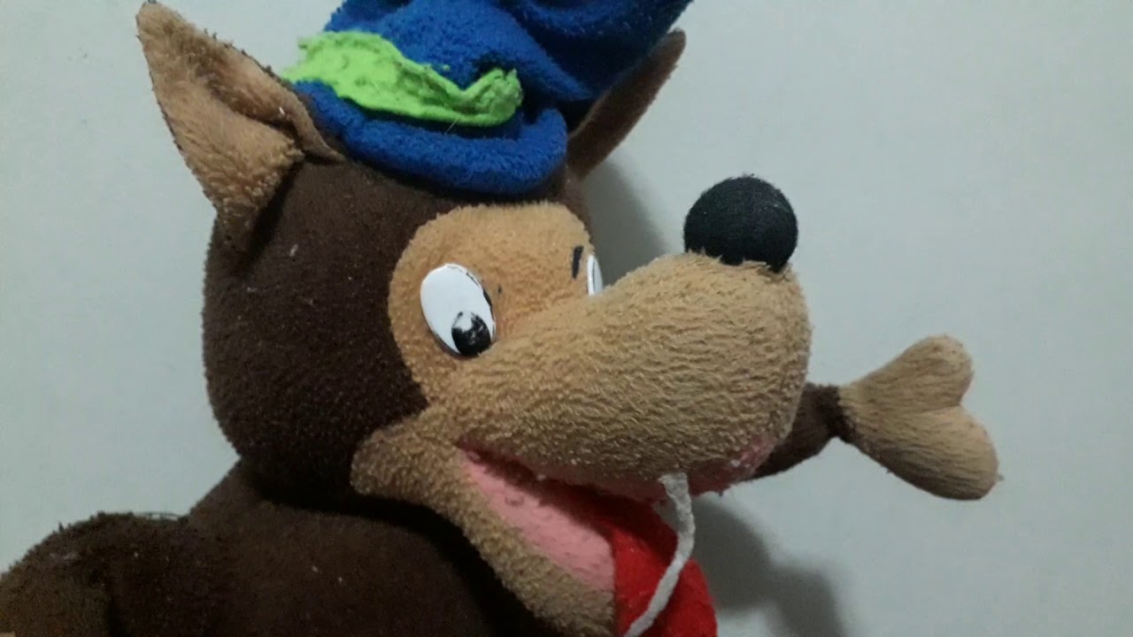 O Lobinho feio estreia Lobo Rural - YouTube