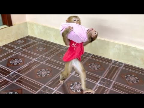 Doneeee Yay!! So Lovely Best Sister Carry Lil Kobie Faster Go To Mom ...