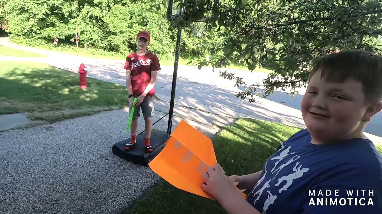 Paper airplane contest - YouTube