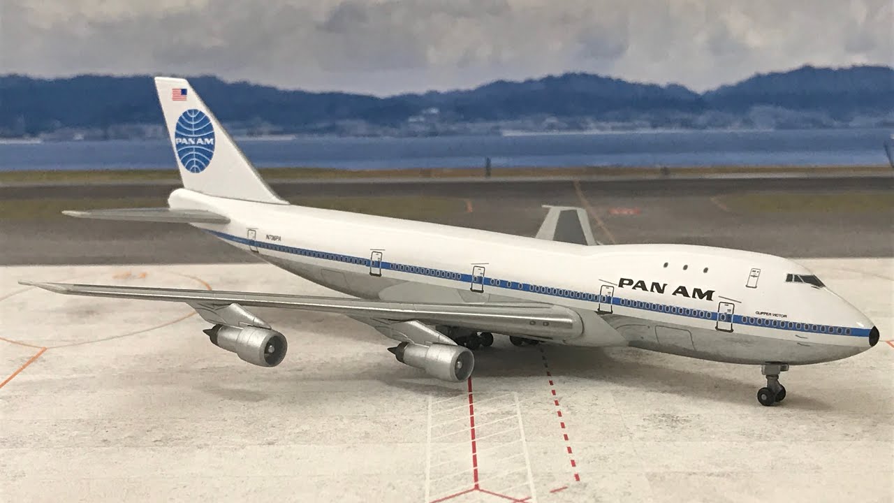 Looking back on Boeing 707-787 Launch Customers with Die-Cast models ...