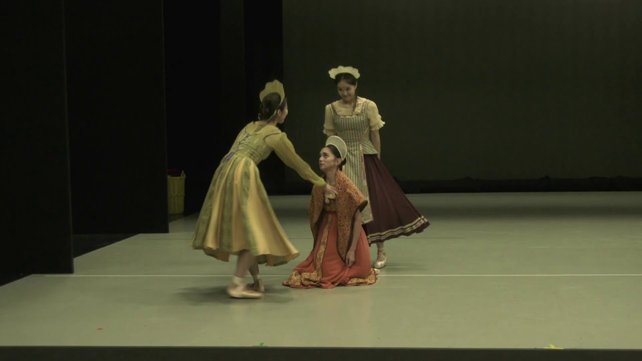 Northern Ballet - Cinderella costume rehearsal LIVE - YouTube