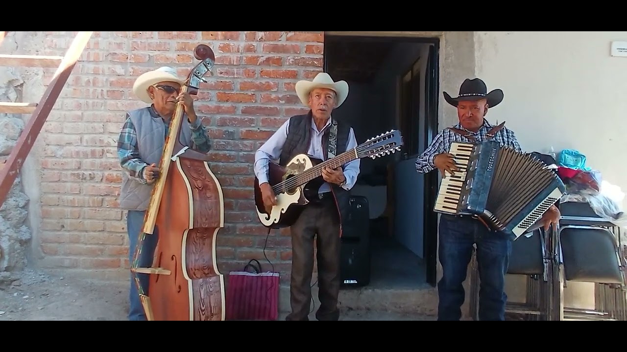 el troquero conjunto san pedro - YouTube
